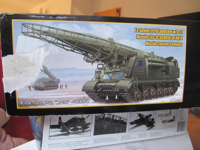 TRUMPETER 01024 EX-SOVIET 2P19 Launcher R17 Missile SS1C Scud B 8K14 1: ...
