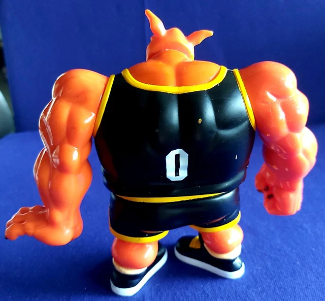 PLAYMATES 1996 SPACE Jam Basketball Monstars Big Nerdluck Pound Figure ...