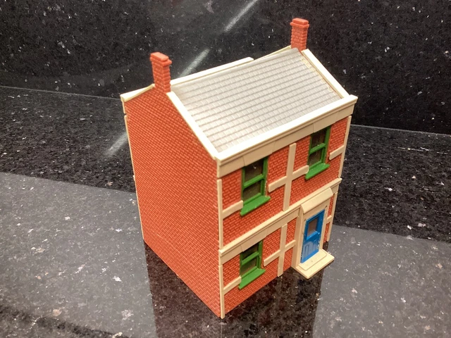 TRIANG MODEL LAND RML38 Town House £31.00 - PicClick UK