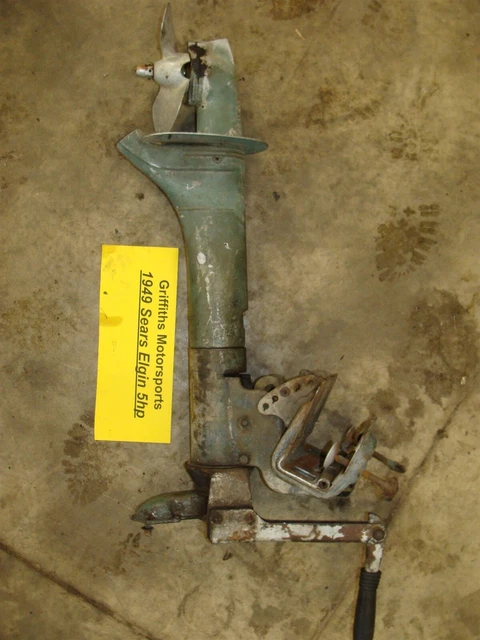 1949 SEARS OUTBOARD motor 571 Elgin 5hp lower unit drive prop tiller ...