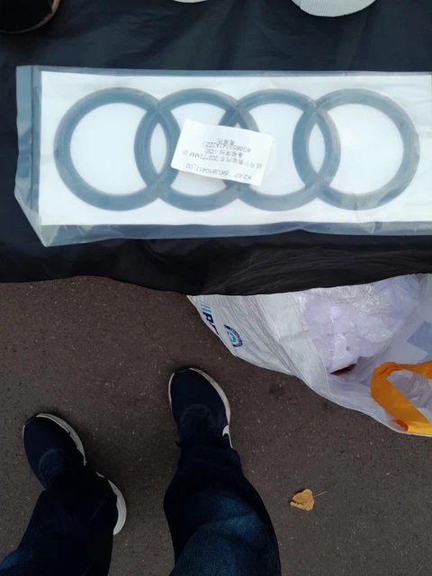 NOUVEAU LOGO ANNEAUX Audi Noir Brillant Coffre Ttrs 8J 2009 - 2014 ...