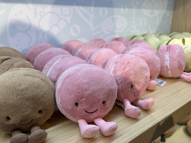 JELLYCAT AMUSEABLES MIA Macaron (pink) £27.76 - PicClick UK