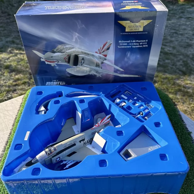 Corgi Diecast Mcdonnell F 4n Phantom Ii Us Navy Vf 111 Sundowners