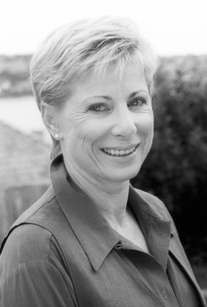 AUSTRALIAN ACTRESS ELSPETH Ballantyne, from Neighbours, in the 1 - Old ...