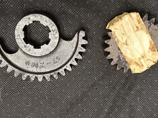 BSA A75 ROCKET 3 Kickstart Quadrant And Ratchet Gear (Lot 14) £26.70 ...