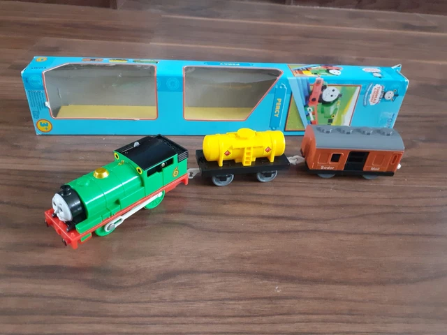 TOMY THOMAS TRACKMASTER percy train and box mint condtion see ...