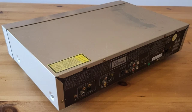 PIONEER DV-505 DVD Player 20 bit DAC with cables, remote and original ...