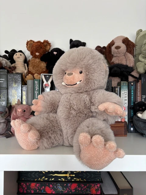 BO BIGFOOT JELLYCAT New with Tags £76.08 - PicClick UK