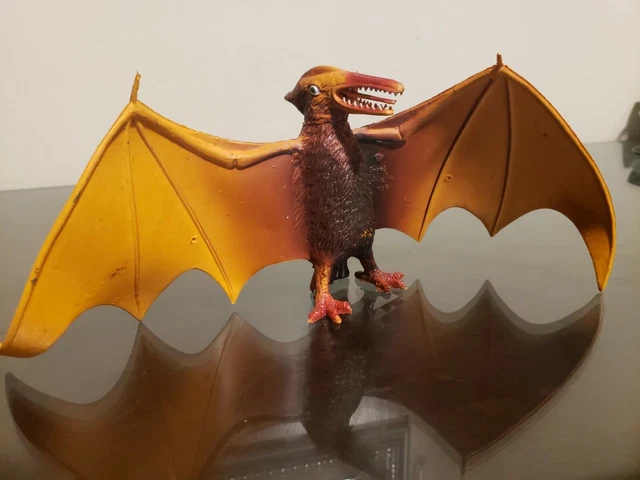 VINTAGE IMPERIAL TOYS Rodan Flying Rubber Dinosaur Pterodactyl 1986 ...