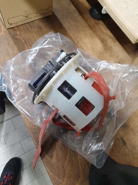 ORIGINAL ADBLUE PUMPE Fördereinheit Reduktionsmittel Audi A6 ...