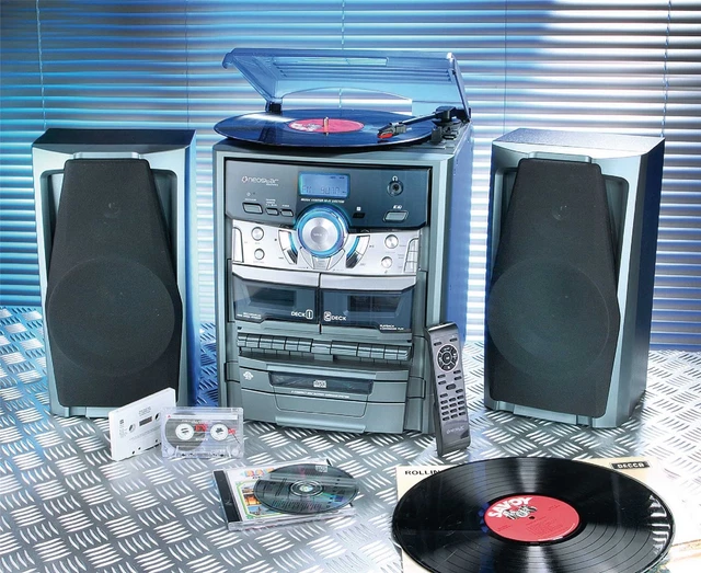 NEOSTAR COMPACT MUSIC Centre System CD Turntable Tape Deck Radio USB SD ...