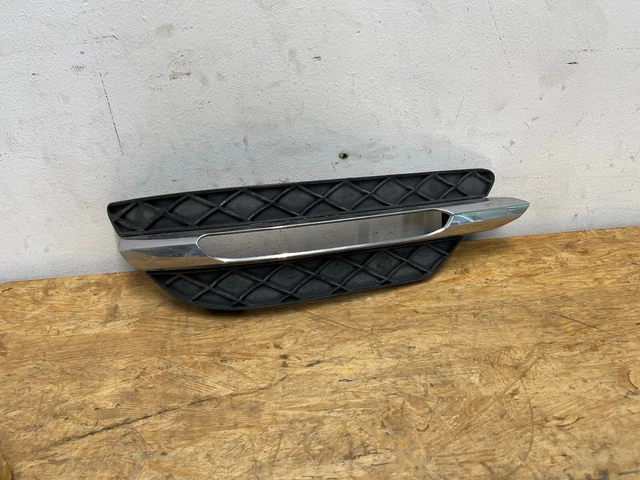 MERCEDES BENZ W204 C-Class front panel bezel left daytime running light ...