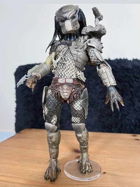 NECA PREDATOR MASKED Jungle Hunter Predator 7" Action Figure (2010) £19 ...