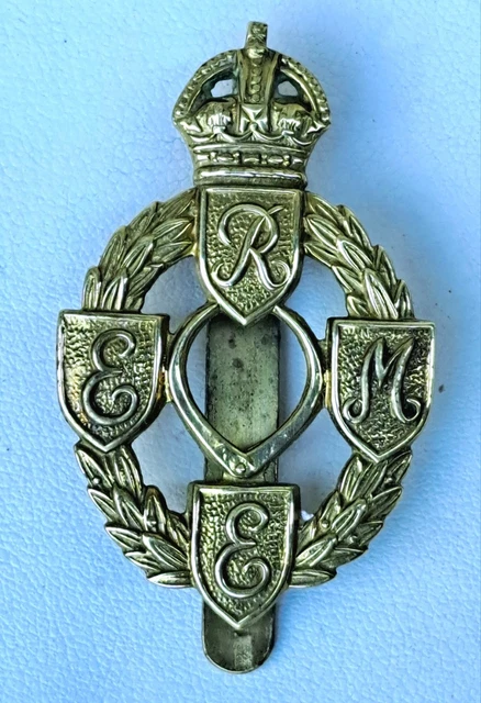 WW2 ROYAL ELECTRICAL & Mechanical Engineers (REME) Cap Badge £21.49 ...