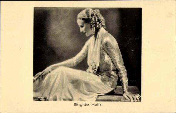 BRIGITTE HELM STAR of “METROPOLIS” Iconic Silent Film by Fritz Lang ...