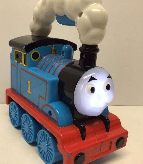 THOMAS THE TRAIN FLASHLIGHT Little Tikes Tank Engine Night Light w ...