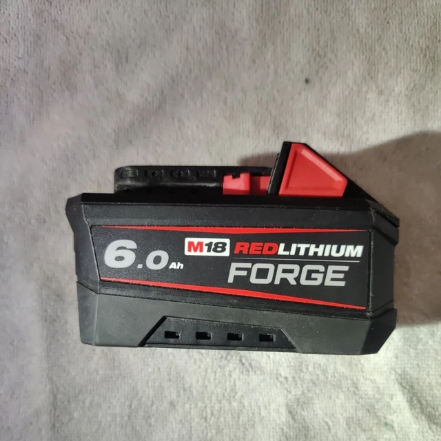 MILWAUKEE M18FB6 M18 6.0Ah Forge Red Lithium-Ion Battery Spares or ...