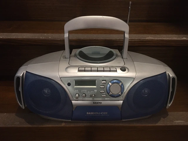 SANYO BOOM BOX Cassette Radio CD Player AC/DC MCD Z 280 F $85.00 ...