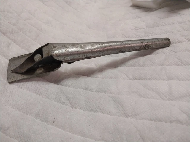 VINTAGE GLOBEMASTER OIL Can Puncture Pour Spout Tool 1930's £18.90 ...