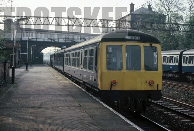 35MM SLIDE BR British Railways DMU Class 108 c1986 Original £4.98 ...