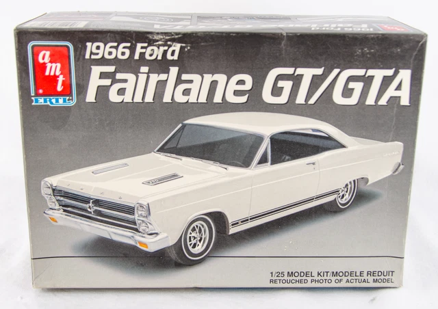 VINTAGE AMT 1:25 Scale 1966 Ford Fairlane GT/GTA Plastic Model Car ...