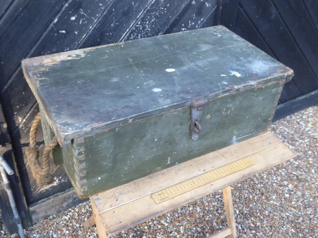 WW2 ERA BRITISH Army Wooden Ammo Box / Tool box with rope handles ...