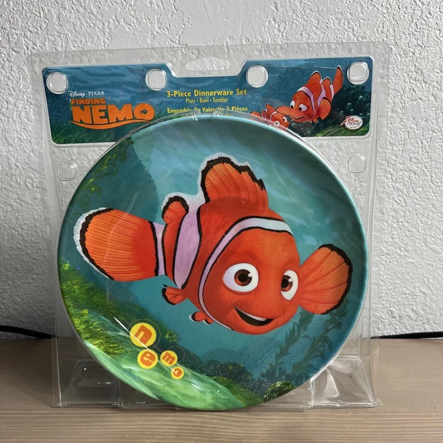 DISNEY FINDING NEMO Fish Kids 8" Melamine 3-Piece Dinnerware Set- Zak ...