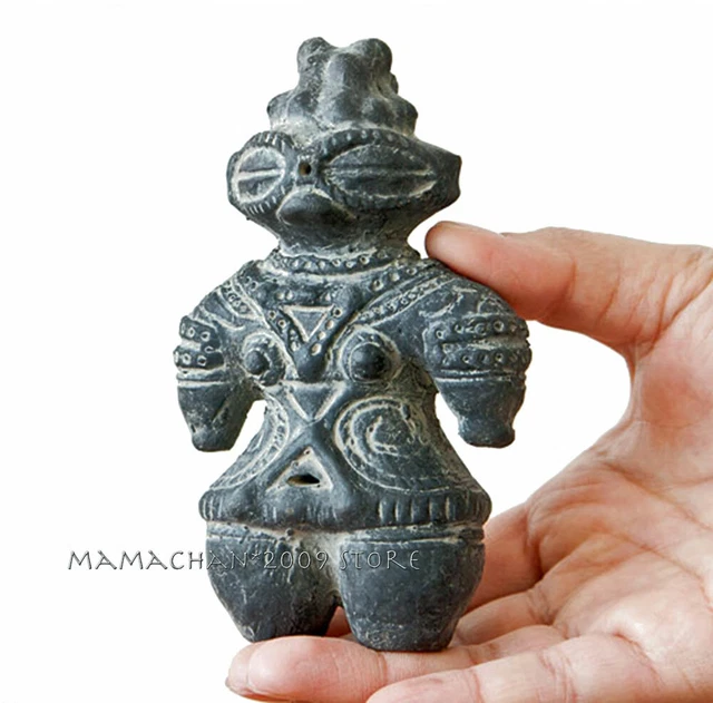 DOGU JOMON CERAMIC Clay pottery statue Earthen figure Doll Ancient ...