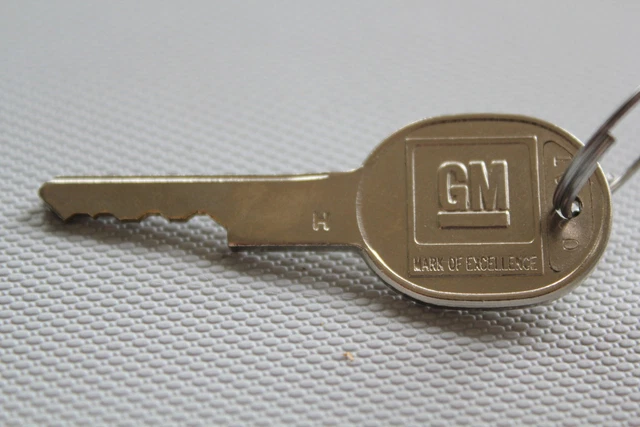 64-65 GTO GLOVE Trunk Door Locks Round Keys Lemans Tempest Pontiac A ...