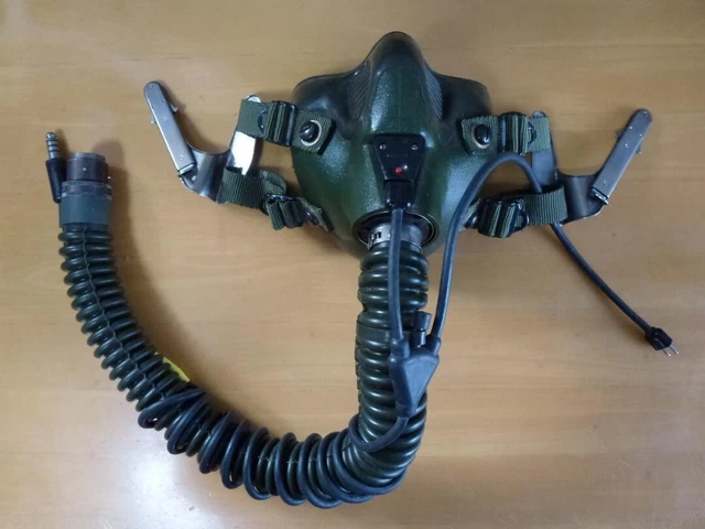 US ARMY ACTUAL Jet Pilot HGU Aviation Helmet Oxygen Mask MBU-12P F/S £ ...