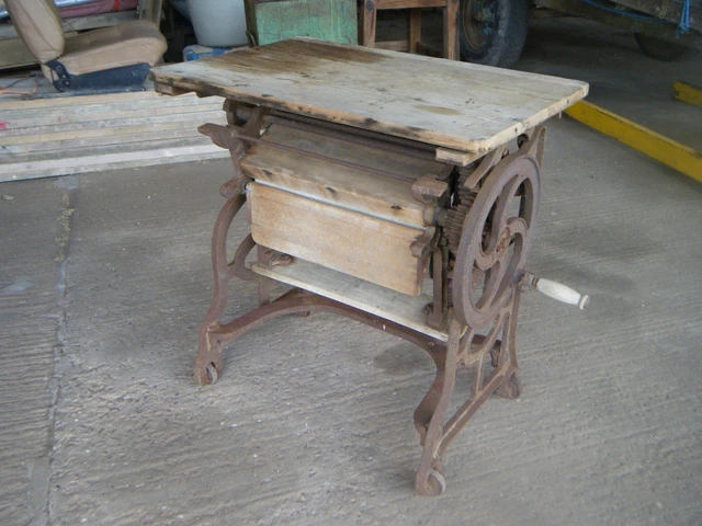 INDUSTRIAL ANTIQUE VINTAGE Mangle Wooden Rollers Original Table Top ...