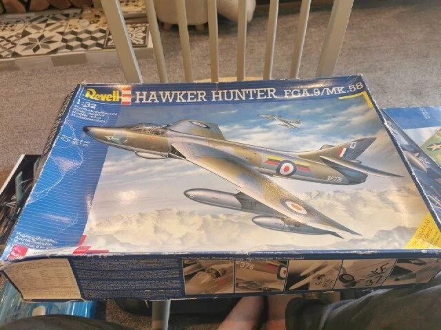 REVELL 1/32 HAWKER HUNTER FGA. 9/MK.58 MODEL KIT STARTED. #04703 £12.50 ...
