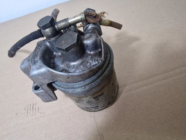 MERCEDES-BENZ W123 OM615 OM616 OM617 Diesel Filtergehäuse EUR 20,00 ...