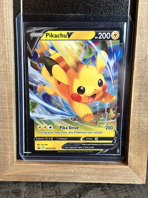Pikachu Vmax