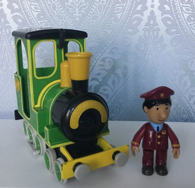 POSTMAN PAT GREENDALE Rocket Train Friction Motor Toy With Ajay Figure ...