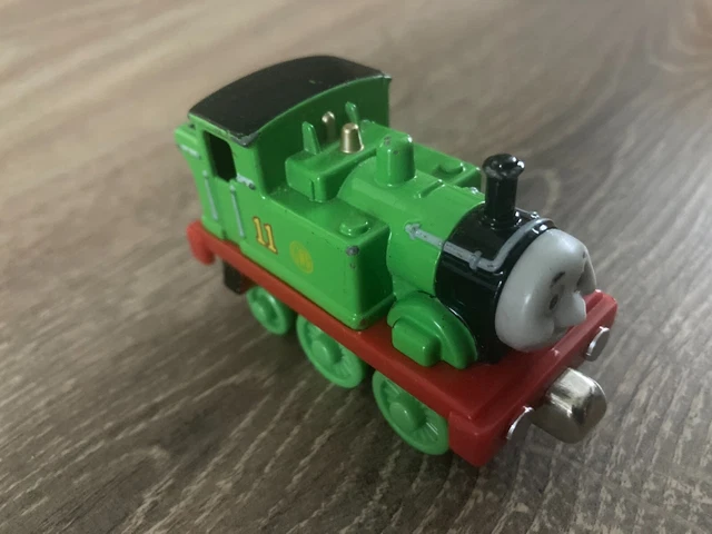 TAKE N PLAY Oliver Train From Thomas The Tank engine & Friends Toy Kids ...
