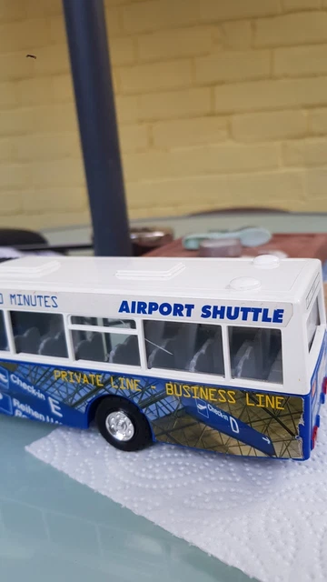 AIRPORT SHUTTLE CITY Double Flexy Bendy Bus Dickies Opening Doors blue ...