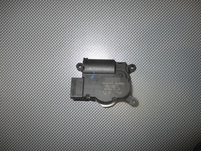 STELLMOTOR KLIMA HEIZUNG MB Sprinter 906 U4292002 BEHR EUR 25,00 ...