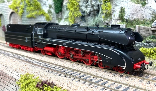 ROCO 70190, H0, DB Locomotiva a vapore Br 10 002 EUR 439,00 - PicClick IT