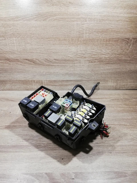 MODULE DE CONTRÔLE Central Électrique Ford Fuse Box 3M5T 14A142 AB EUR ...