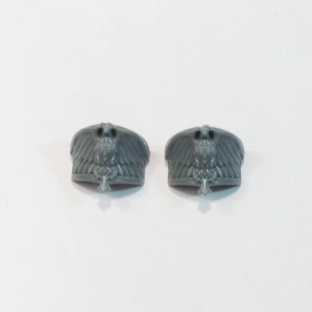 ADEPTUS CUSTODES ALLARUS Custodians Shield-Captain Shoulder Pads [40K ...