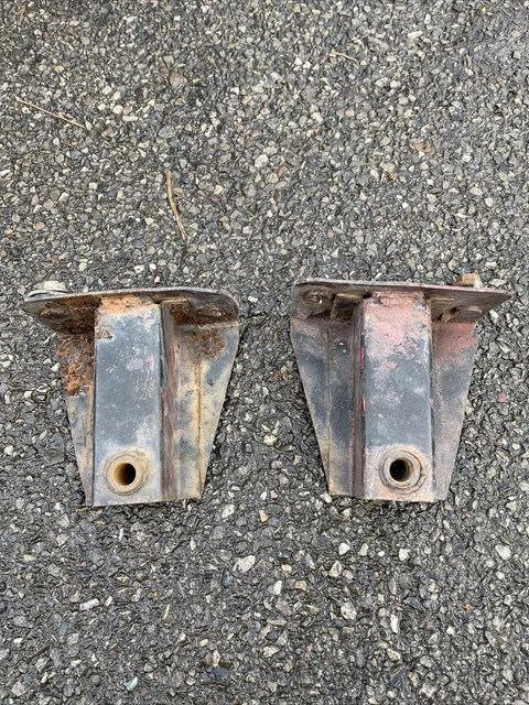 JAGUAR DAIMLER XJ40 XJ6 Rear Bumper Brackets Mounts Early Type £40.00 ...