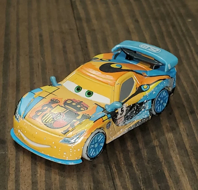 DISNEY PIXAR CARS Miguel Camino Ice Racers Diecast Car Mattell V9051 1: ...