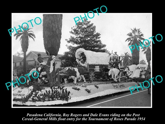 OLD HISTORIC PHOTO Of Roy Rogers & Dale Evans On Pasadena Parade Float ...