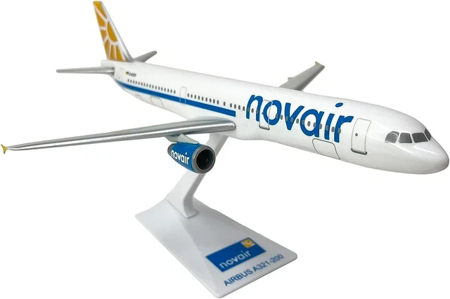 FLIGHT MINIATURES NOVAIR Airbus A321-200 Desk Top Display 1/200 Model ...