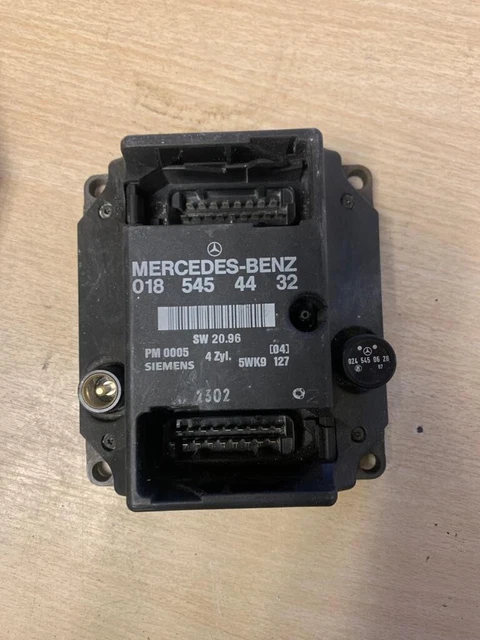 MERCEDES BENZ W202 Engine Control Unit Pms 0185454232 0261200614 £289. ...
