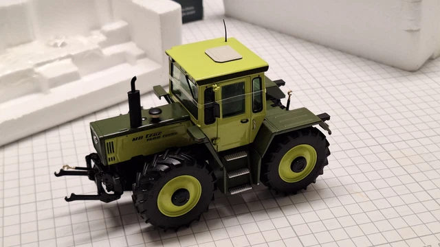 WEISE-TOYS 1003, MB-TRAC 1600 turbo in OVP, Modell 1:32, Vitrinenmodell ...