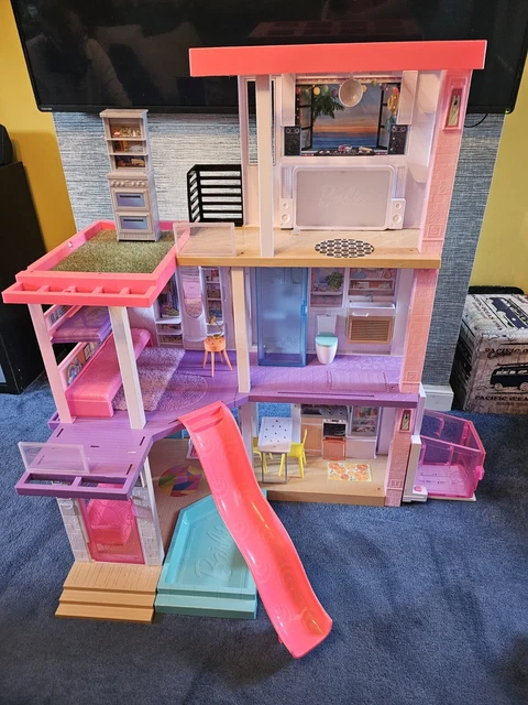 MATTEL BARBIE DREAM house used but in very good condition. smoke free ...