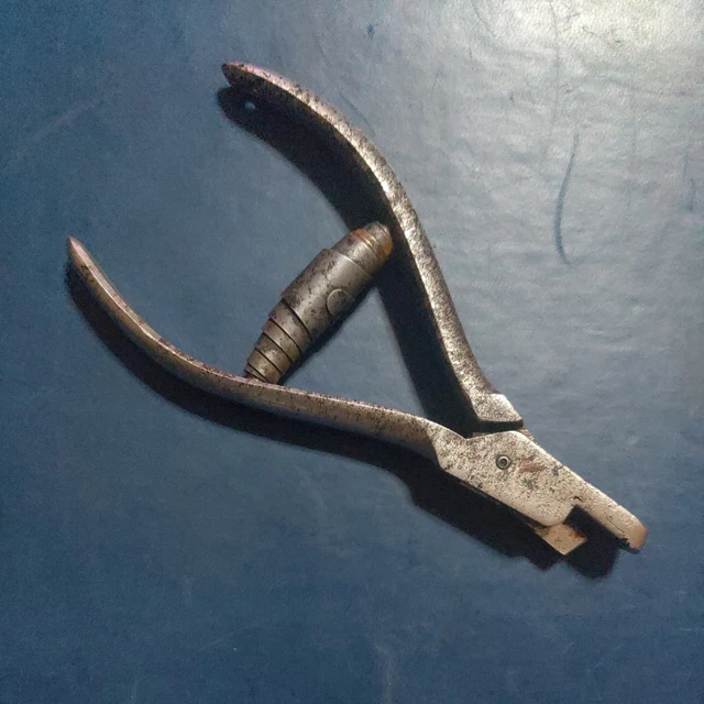 BUS/RAILWAY/TRAM TICKET INSPECTOR Conductor Guard Clippers Sprung ...