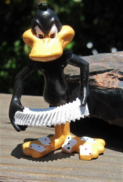 RARE 1988 LOONEY Tunes Daffy Duck doing a Card Trick PVC FIGURE 3" EUR ...